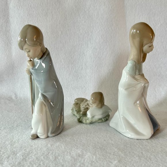 Lladro | Holiday | Lladro 467 4672 467 Holy Family 3 Piece Nativity ...